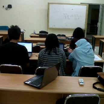 Ruang B010 Universitas Gunadarma Kampus B Salemba - Senen - Jl. Salemba ...