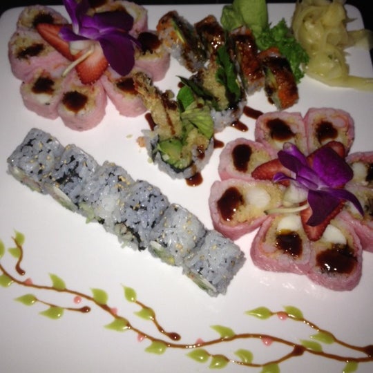 UMI Japanese Steakhouse & Sushi Bar - 18 tips