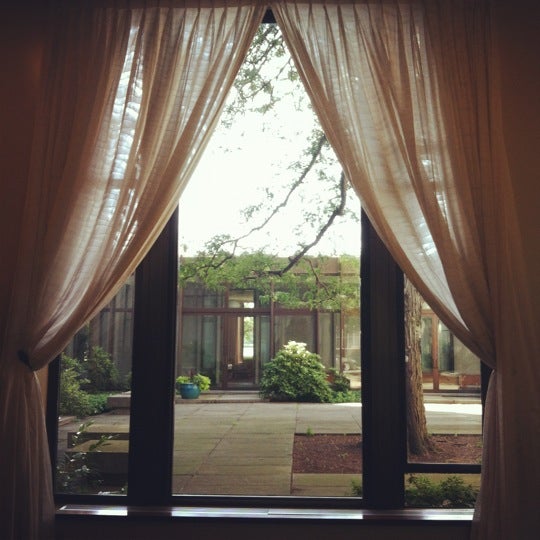 MIT McCormick Hall (Building W4) - MIT - 1 tip from 230 visitors