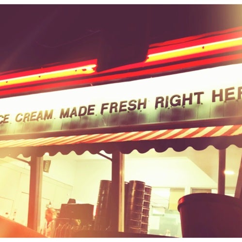 Bethlehem Dairy Store (The Cup) - Ice Cream Shop