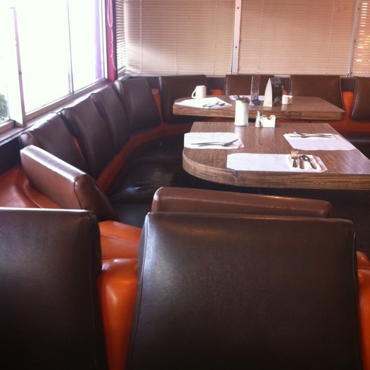 Milton's Restaurant - 2 tips from 75 visitors