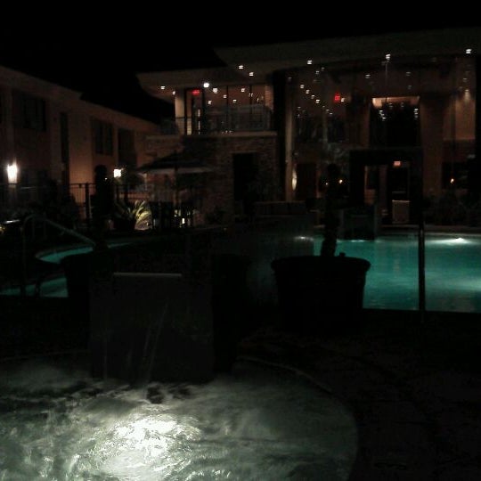 Montage Pool - Phoenix, AZ