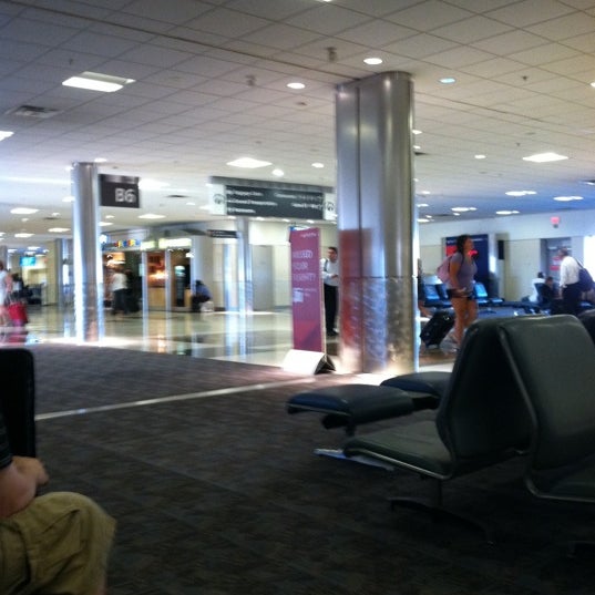 Gate B6 - Airport Gate in Atlanta