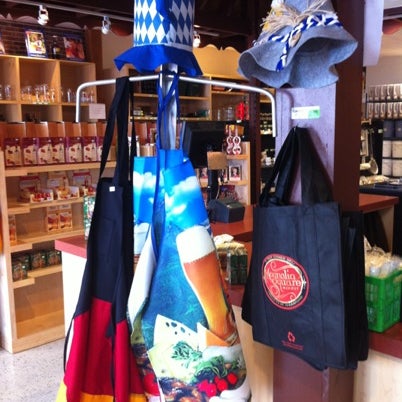 Magnolia Square Market - Food & Drink Shop