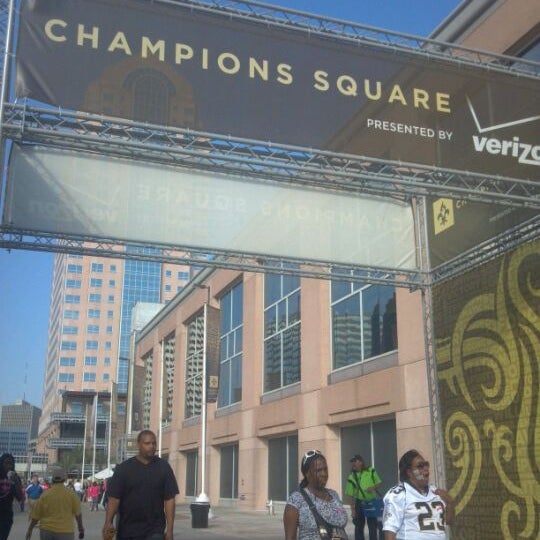 Champions Square - Central Business District - Superdome at Benson Tower