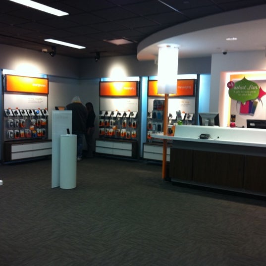 AT&T - Mobile Phone Store in Indianapolis