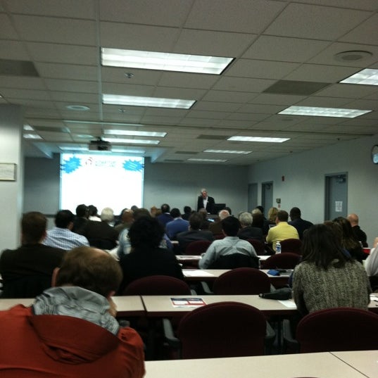 HCC Gateway Campus (Charles I. Ecker Business Training Center) - 1 tip