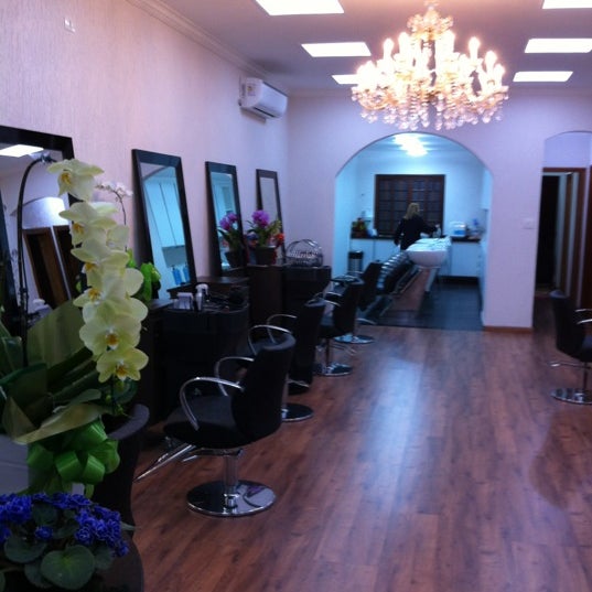 Santo Salone - Hair Salon in Moóca