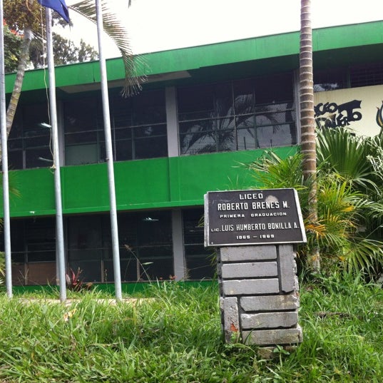 Liceo Roberto Brenes Mesén - Hatillo 2
