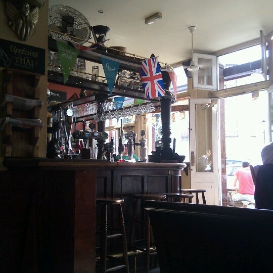 The Walmer Castle - Pub in Bayswater