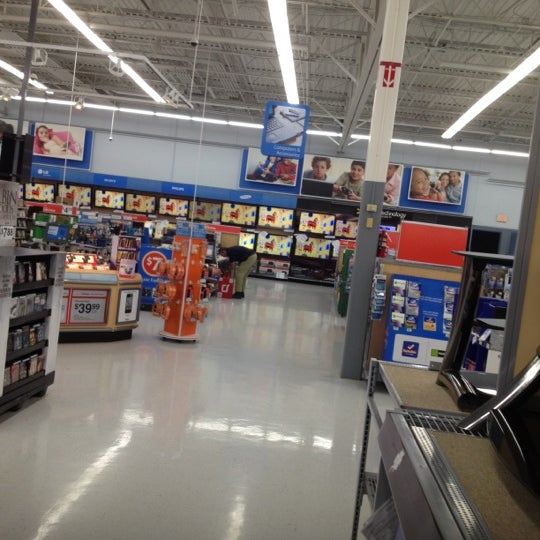 Photos at Walmart Supercenter - Big Box Store in Mount Sterling