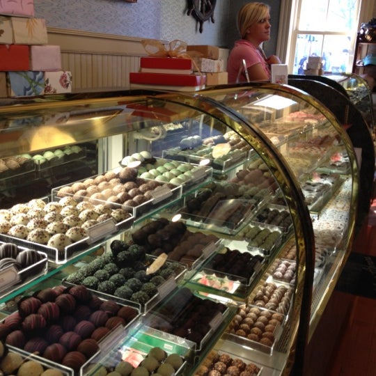 Chocolate Ship - 1 tip from 57 visitors