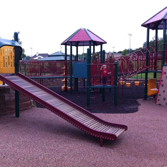 Nevers Park - Nevers Rd