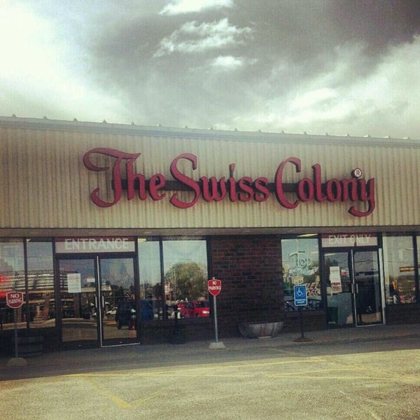 Photos at Swiss Colony Outlet - Cheese Shop in Monroe