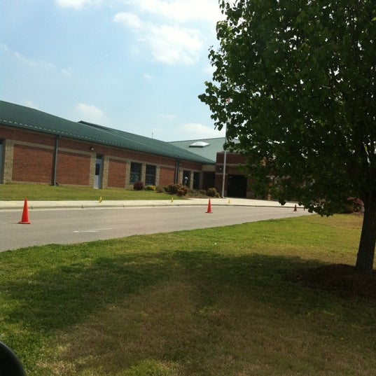 Alderman Road Elementary School - Elementary School