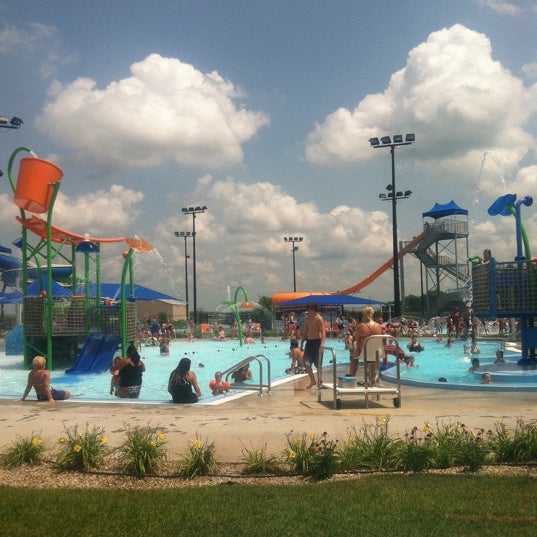 FD Water Park & Slide - Swimming Pool