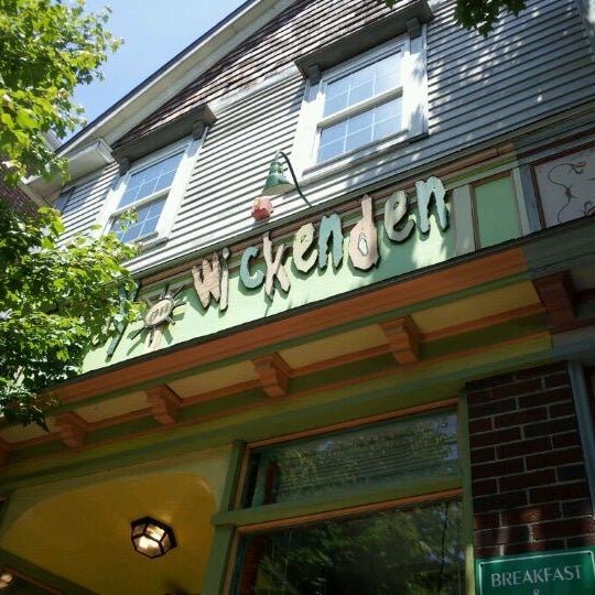 Brickway On Wickenden - Fox Point - 28 tips