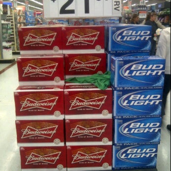 Walmart Supercenter - 1601 S Lower Sacramento Rd