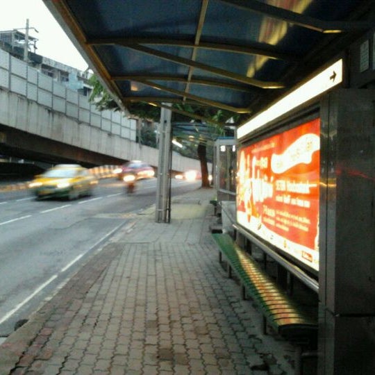 BMTA Bus Stop โบสถ์แม่พระฟาติมา (Our Lady of Fatima Catholic Church ...