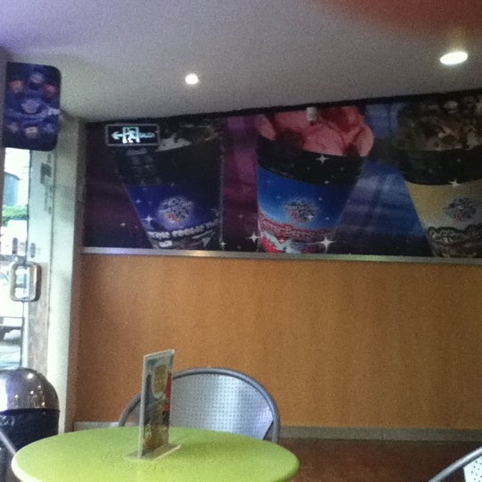 Planet Ice Cream - Ice Cream Parlor