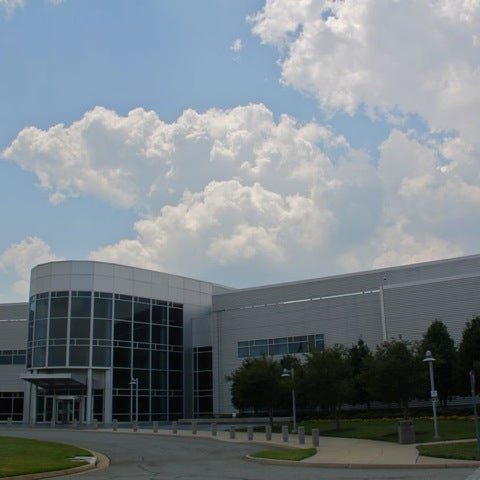 QTS (Richmond Data Center) - Building in Sandston