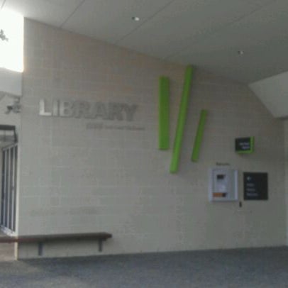 Broadbeach Library