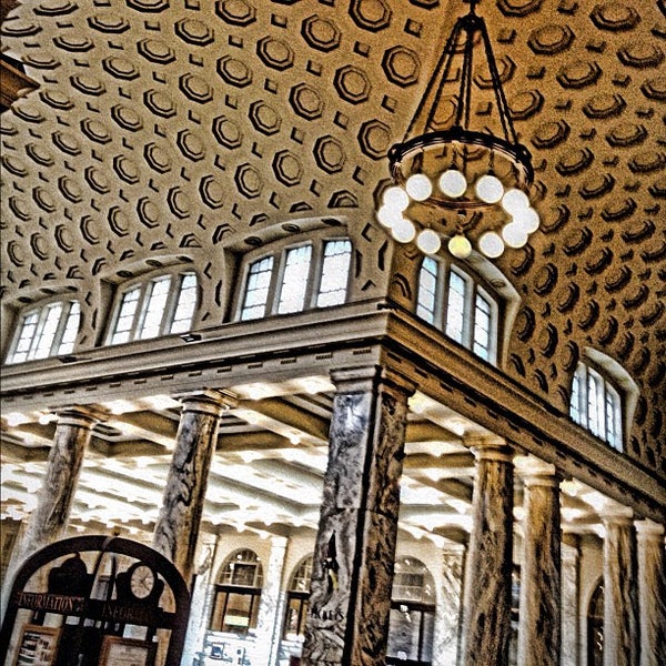 Utica Union Station (UCA) - 20 tips from 2623 visitors