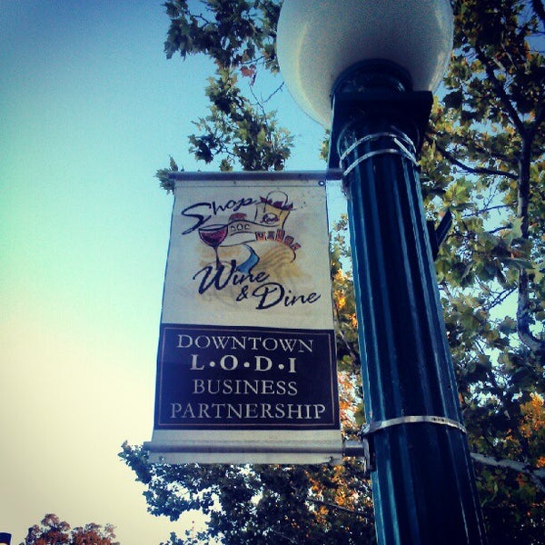 Downtown Lodi Farmer's Market - 2 tips