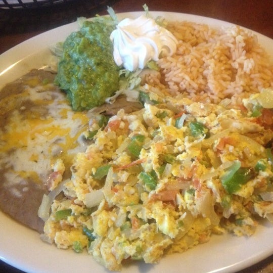 Cantina Los Tres Hombres - Mexican Restaurant