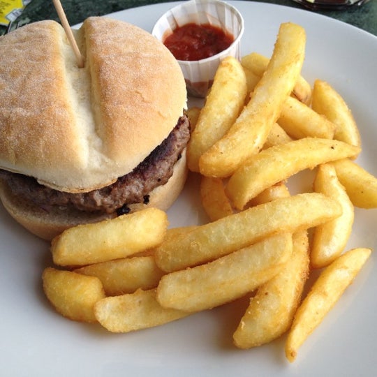 The Central Bar (Wetherspoon) - Shepherd's Bush - Shepherds Bush ...