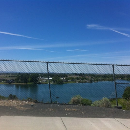 Cascade Park - Playground in Moses Lake