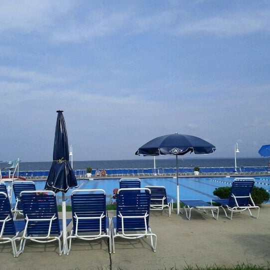 Westchester Country Club - Beach Club - Beach in Rye