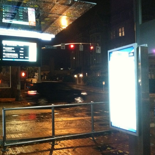 TriMet Stop ID 7765 - Bus Station in Portland