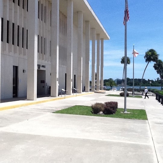 Volusia County Courthouse - 15 tips