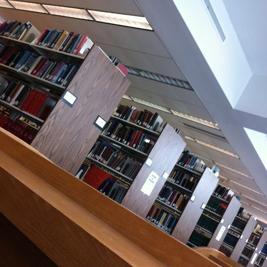 Photos at J.D. Williams Library - 12 tips