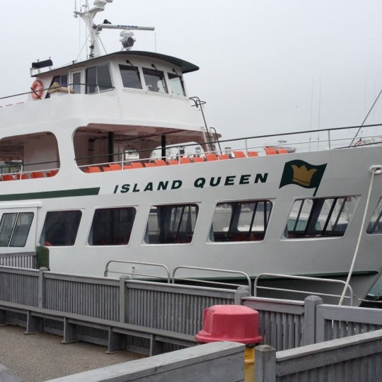 Island Queen - 75 Falmouth Heights Rd