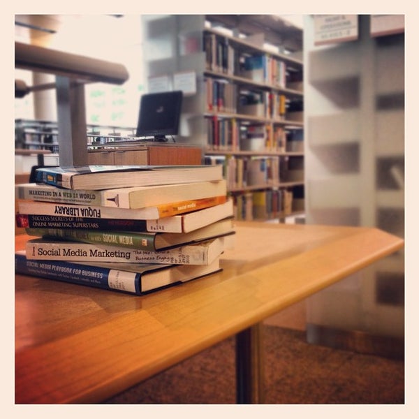 Ford Library @ Fuqua School of Business - College Library in Durham