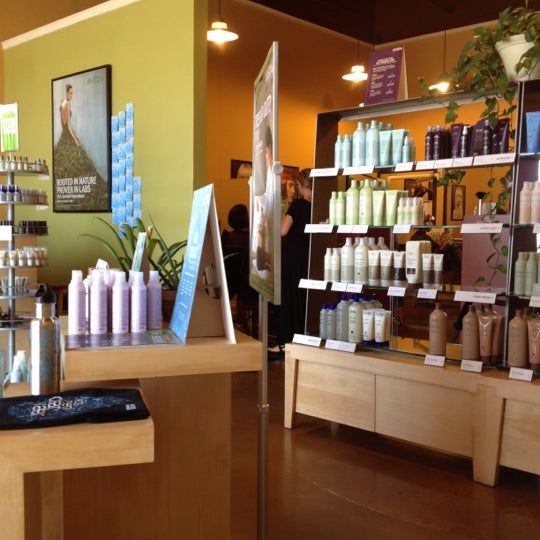 Davanti Aveda Salon - Cosmetics Store in Denton