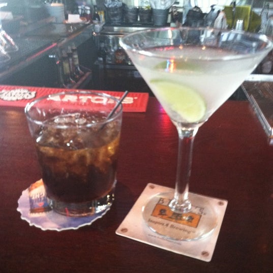 Rusty Bucket Corner Tavern - 2692 Madison Rd Ste K3