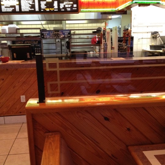 Pasquale's Pizza & Subs - Italian Restaurant in Coral Springs