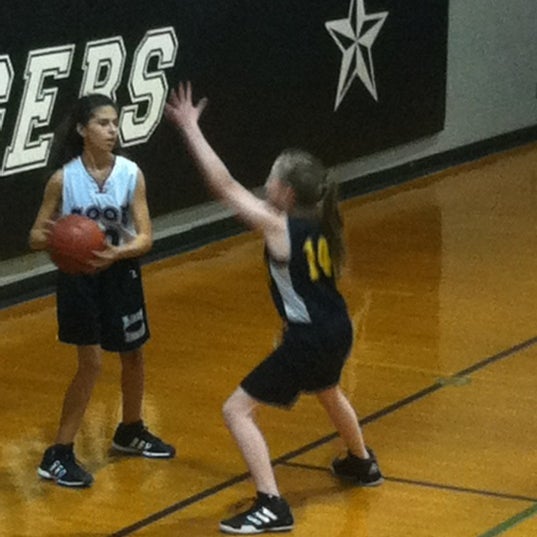 Cook Middle School - 2 tips from 122 visitors