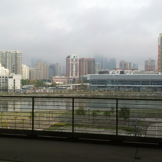 MTR Lok Ma Chau Station