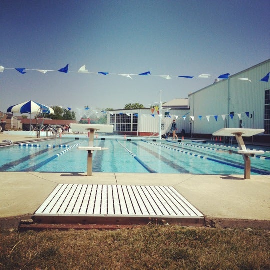 YMCA Outdoor Pool - Swimming Pool in Hilliard