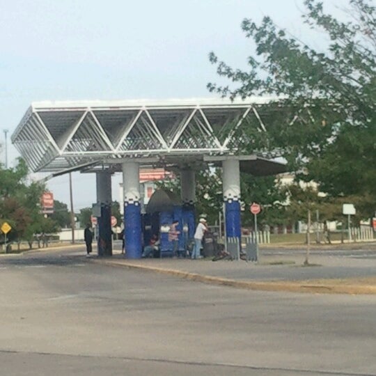 Capital Metro Park & Ride - N. Lamar & 183 - Bus Station in North Austin