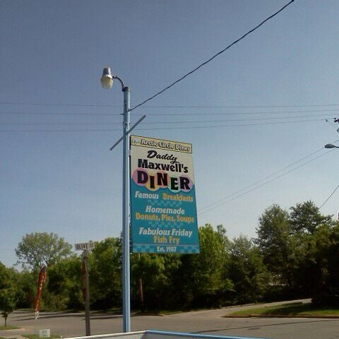 Photos at Daddy Maxwell's Diner & Cafe - Diner in Williams Bay