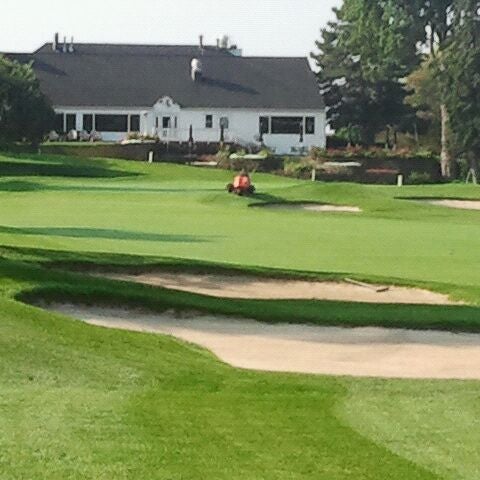 Great Oaks Country Club - 2 tips from 357 visitors