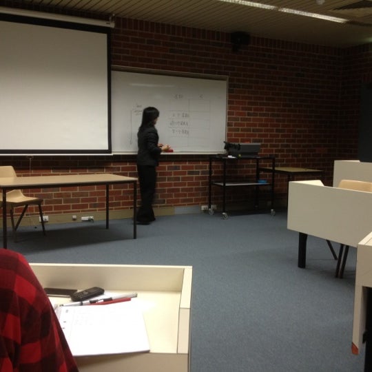 Building 407 - College Academic Building