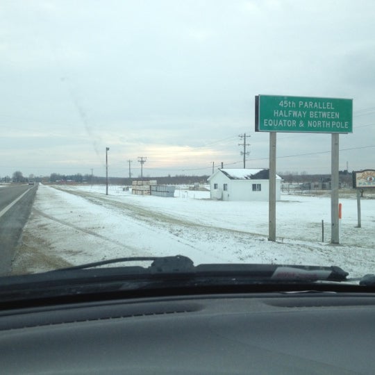 45th Parallel - I-75