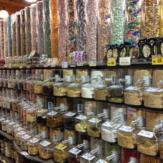 Wegmans - 43 tips from 3107 visitors