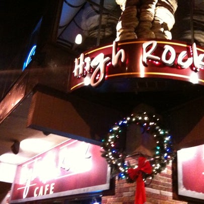 High Rock Cafe - American Restaurant in Wisconsin Dells